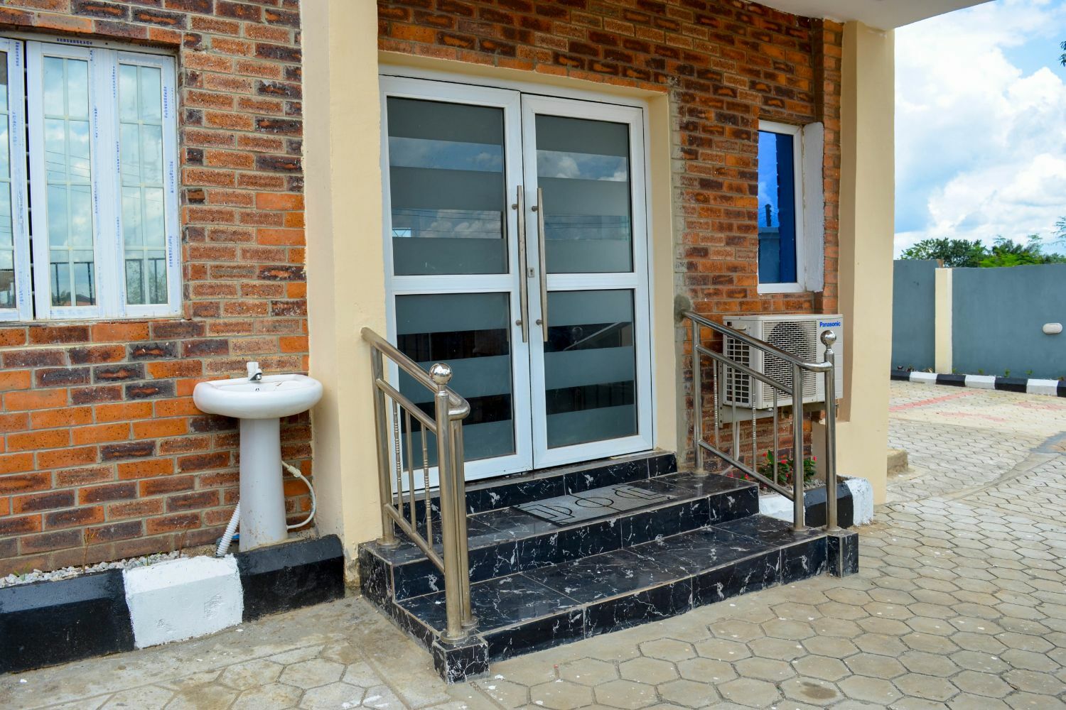 Gallery | Apex Olive College